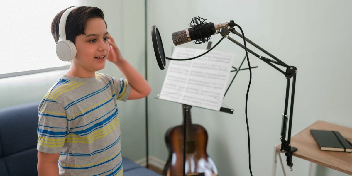 Western Singing Classes and Lessons Dubai | Vocals tutors